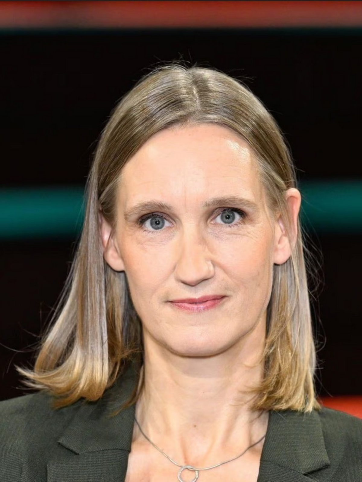 Kristin Helberg | Gorki